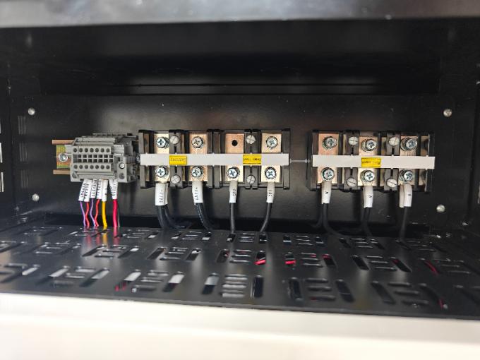 3000m Off Grid PWM Controller 40Aac/80Aac MPPT for Wind Solar